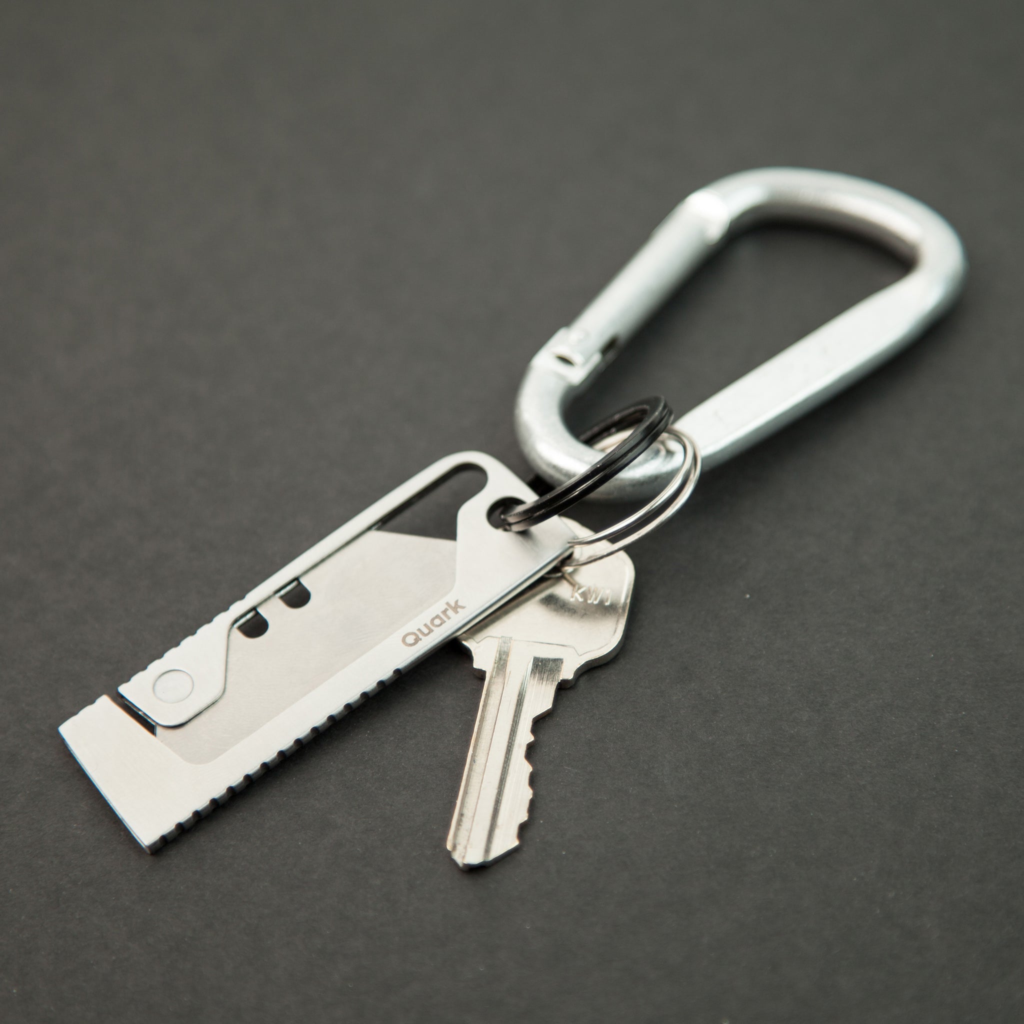 Quark Tool - The Minimal Keychain Utility Knife – The Quark Tool